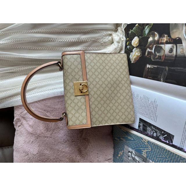vintage celine beige monogram kelly bag | Black Vintage 黑金舊物 日本中古店