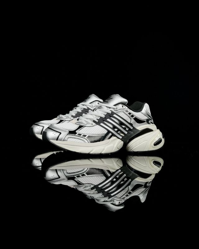 Adidas Adistar XLG IH3381 | Blue Box