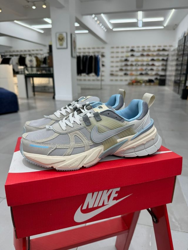 Nike V2K Run FZ3596-072 | Blue Box
