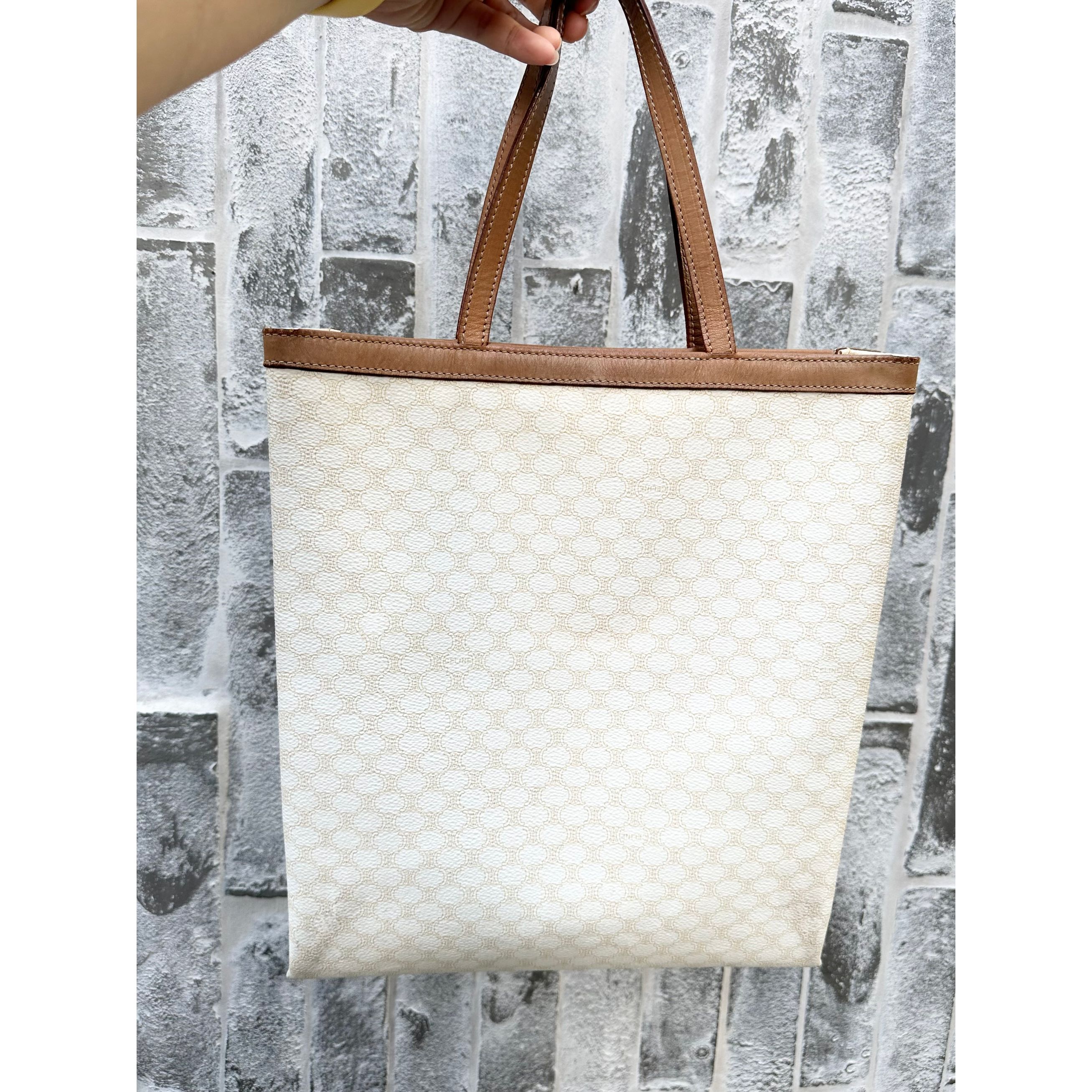 vintage celine monogram beige white monogram bag | Black Vintage 中古店