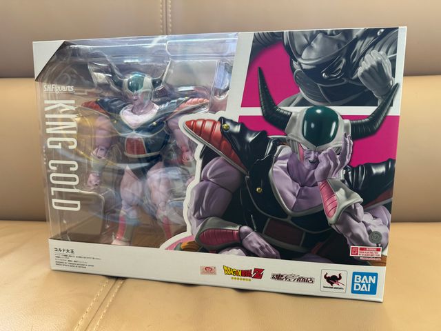 SHF King Gold | CUBETOYS 玩具立方體