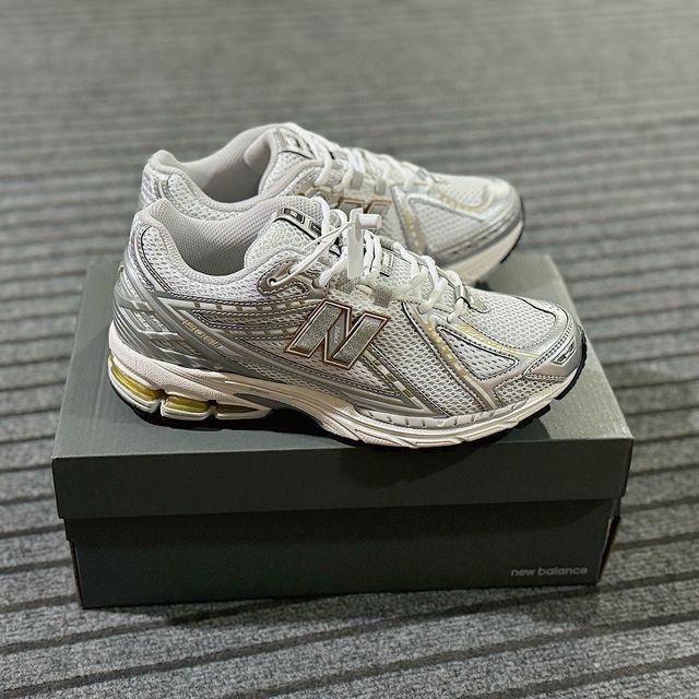 New Balance 1906R M1906RI | Blue Box