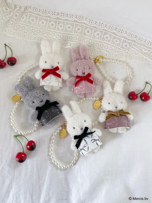miffy x miia 2024 keychain | Nakakai